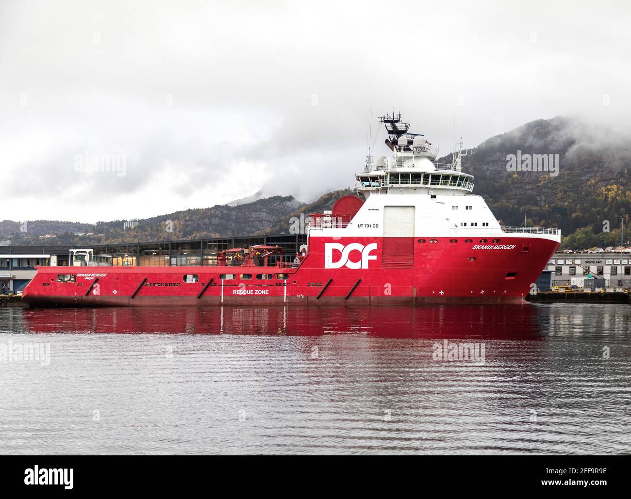 Offshore AHTS standby supply vessel Skandi Bergen, at Skoltegrunnskaien ...