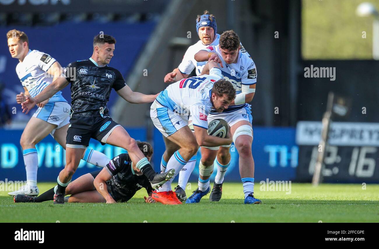 Max llewellyn hi-res stock photography and images - Alamy