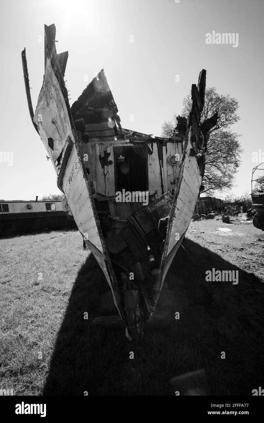 Broken boat hull Black and White Stock Photos & Images - Alamy