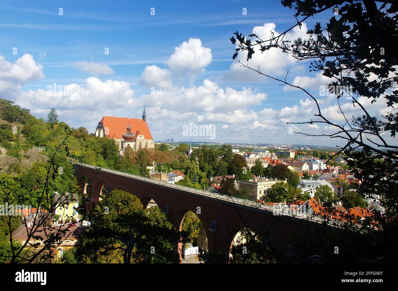 Modling panorama hi-res stock photography and images - Alamy