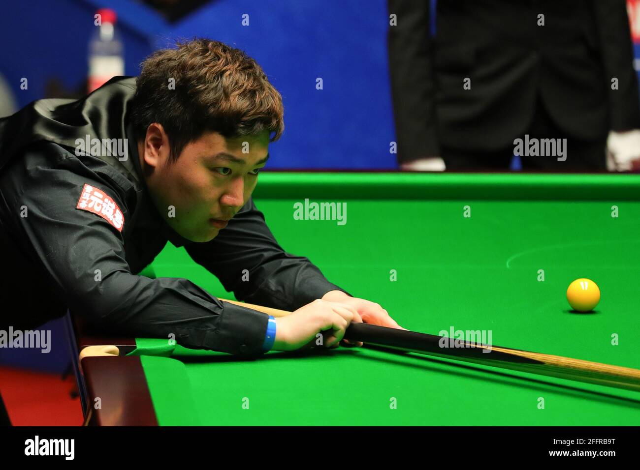 Sheffield, Britain. 24th Apr, 2021. China's Yan Bingtao competes during ...