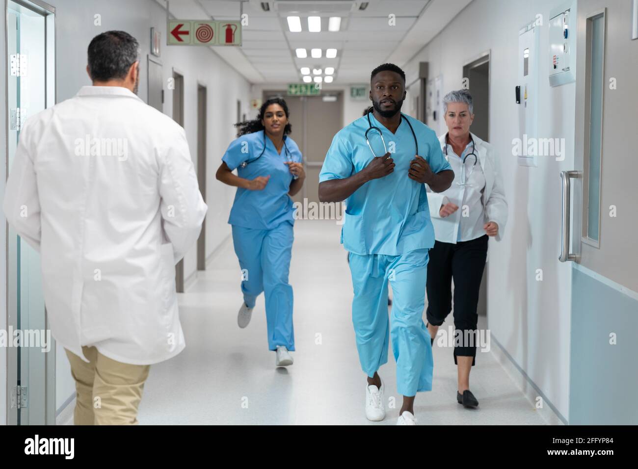 Busy corridor hi-res stock photography and images - Alamy