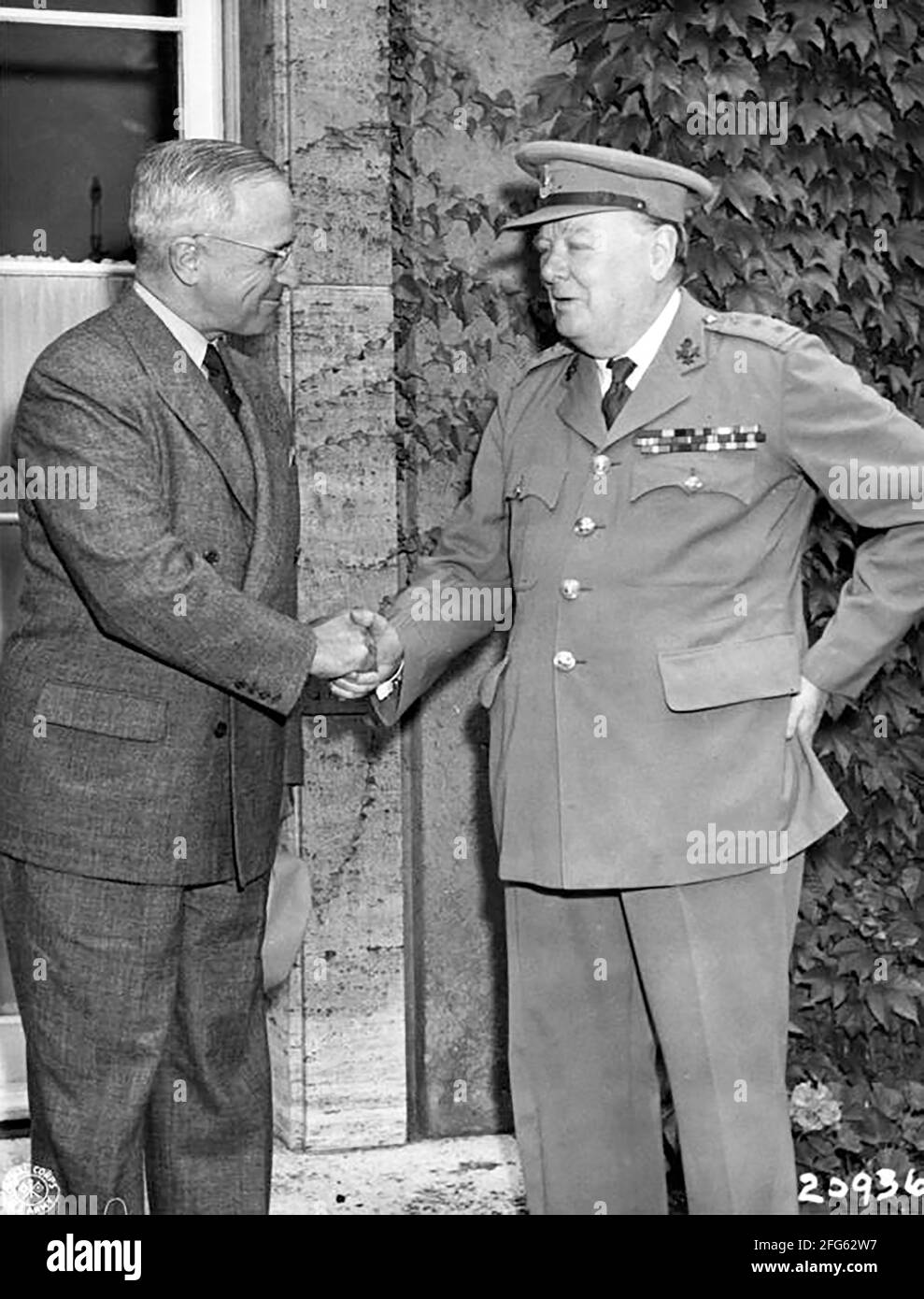Churchill Truman 1945 High Resolution Stock Photography and Images - Alamy
