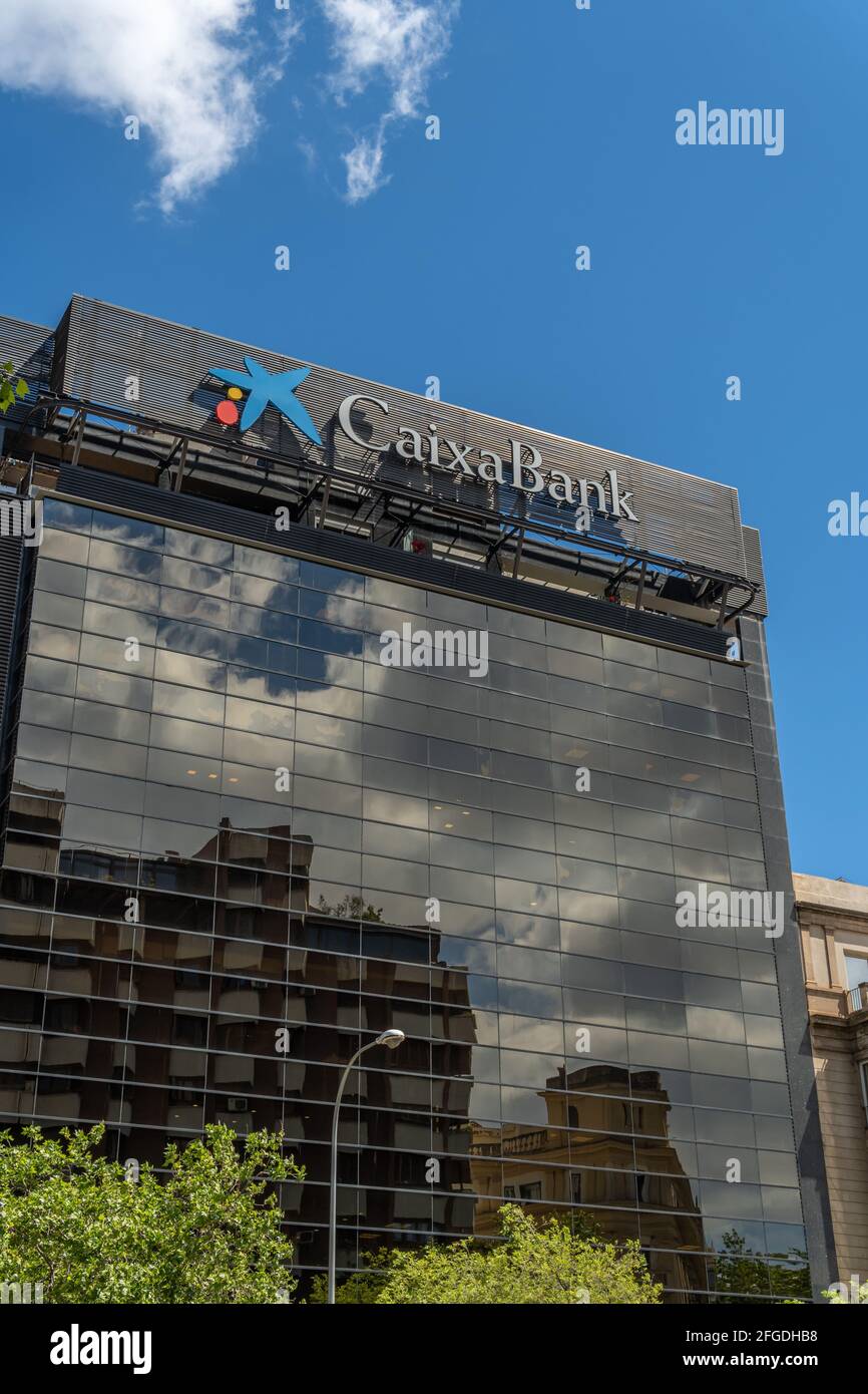 Caixabank headquarter hi-res stock photography and images - Alamy