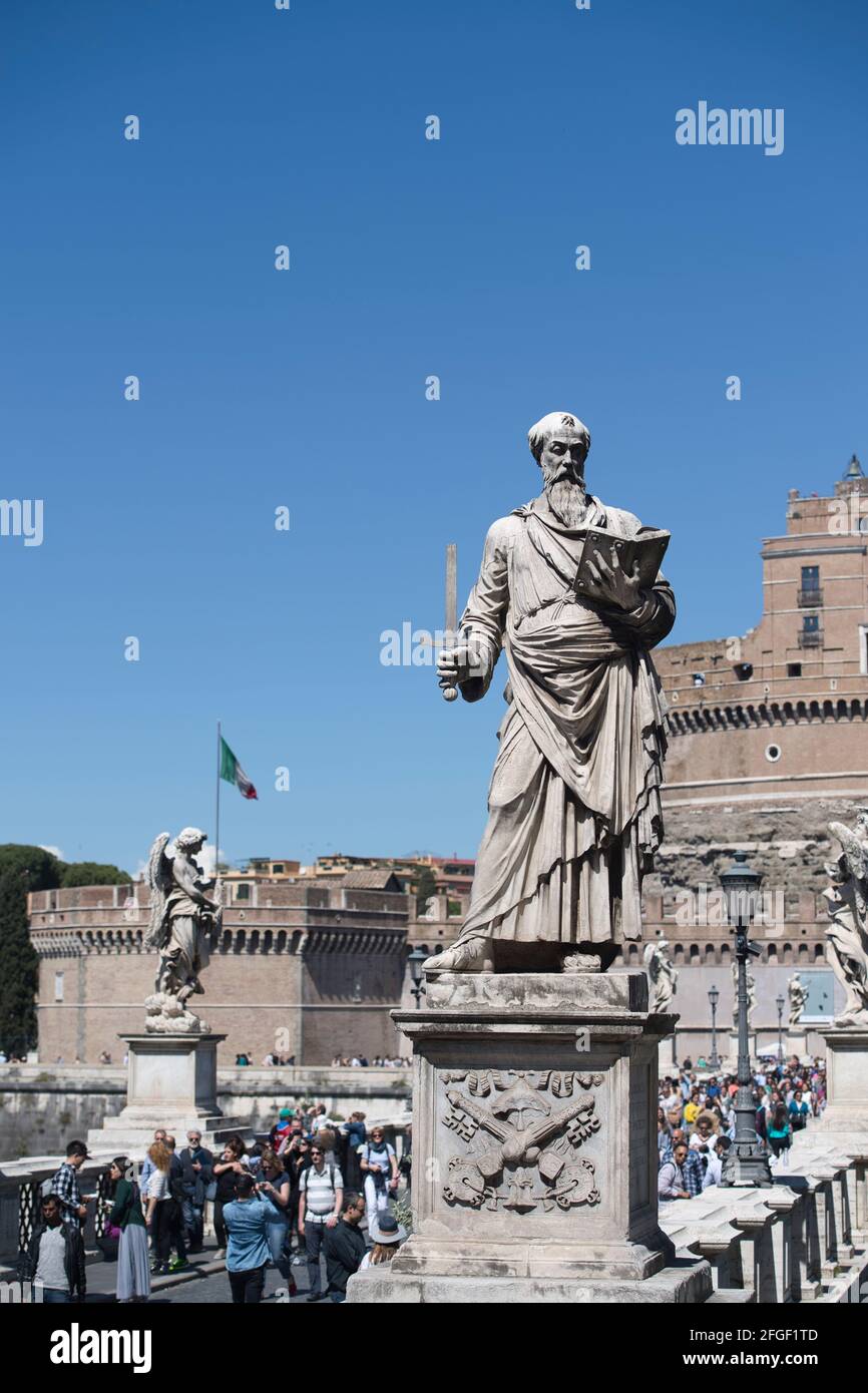 Tourism city architecture hi-res stock photography and images - Alamy