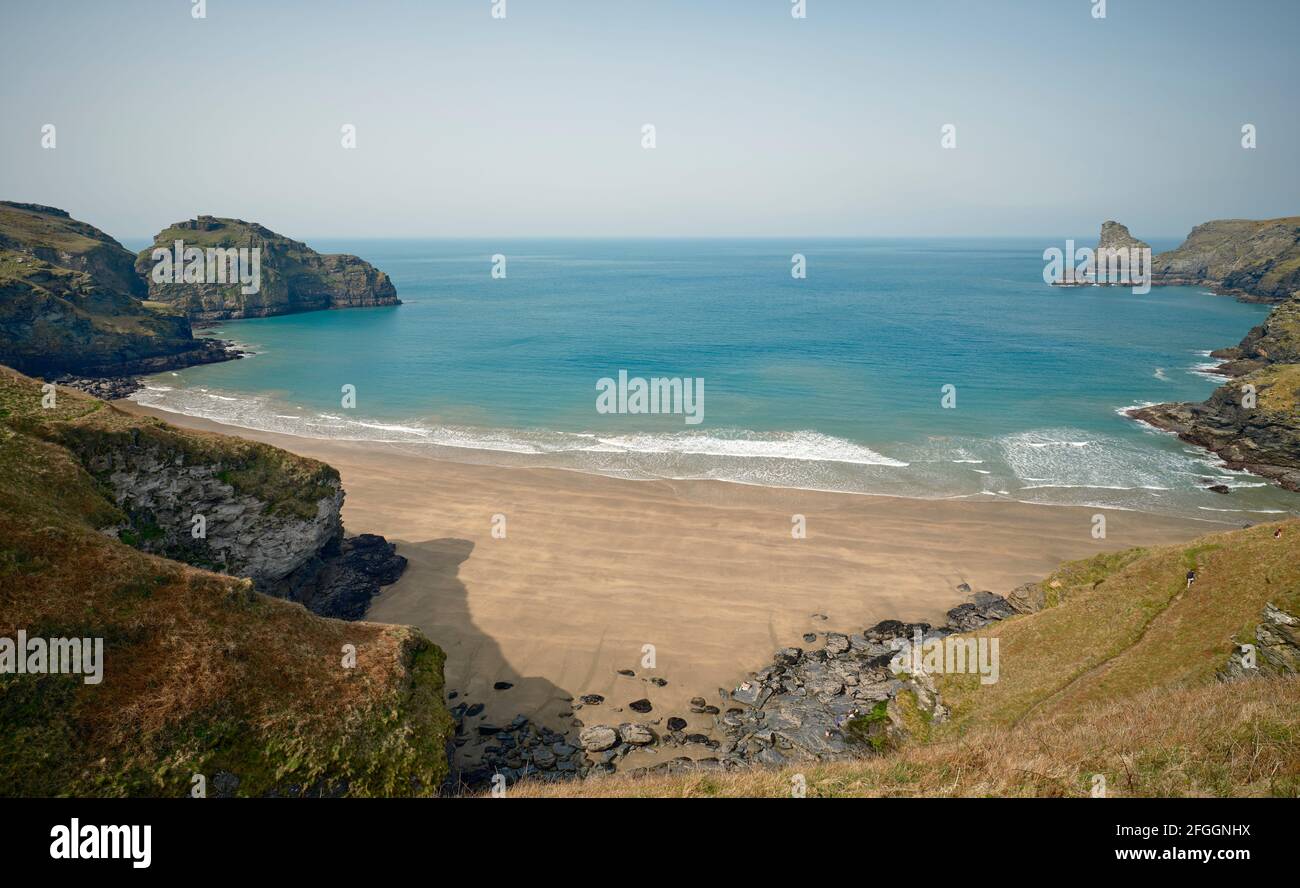 Bossiney bay hi-res stock photography and images - Alamy