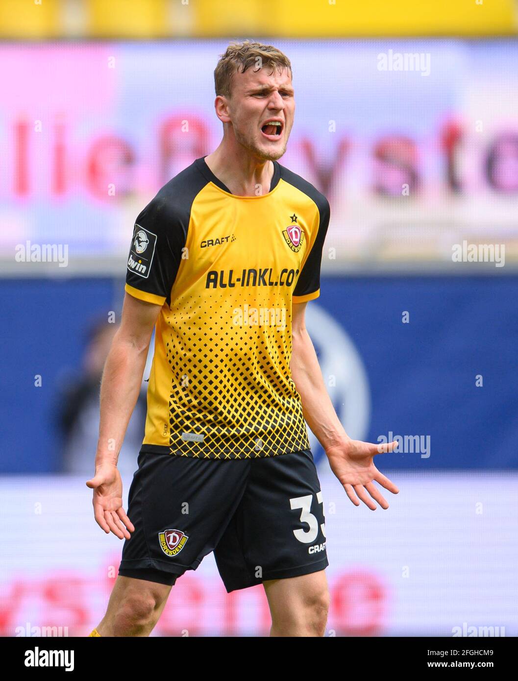 Dresden, Germany. 24th Apr, 2021. Football: 3. league, SG Dynamo ...