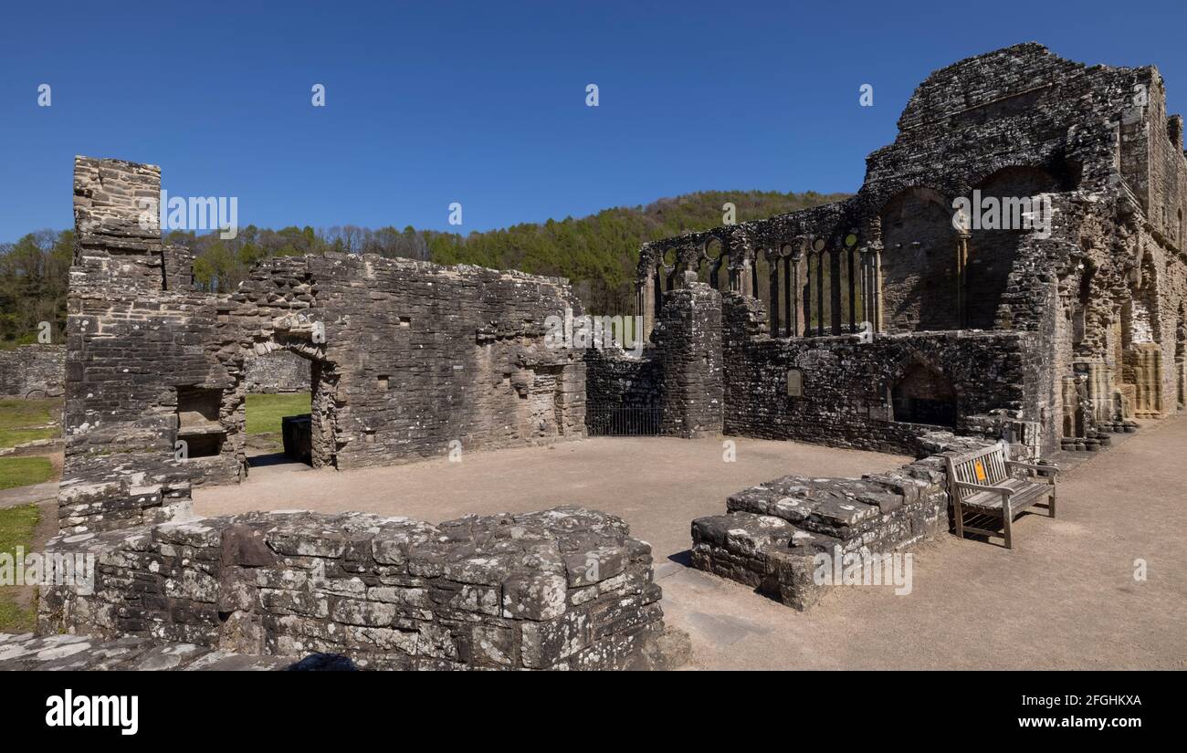 Exterior of monks refectory hi-res stock photography and images - Alamy