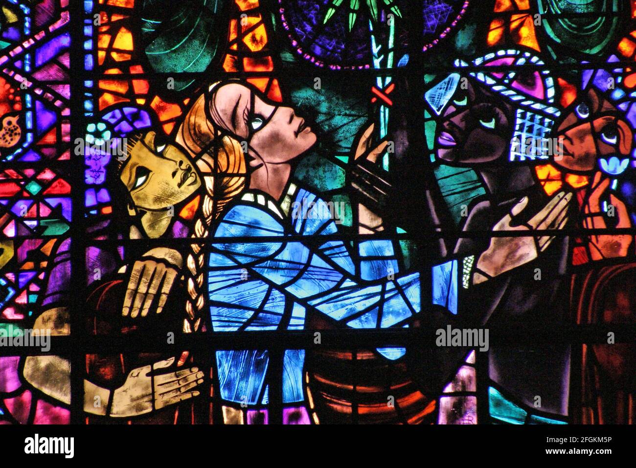 Peace amongst nations hi-res stock photography and images - Alamy