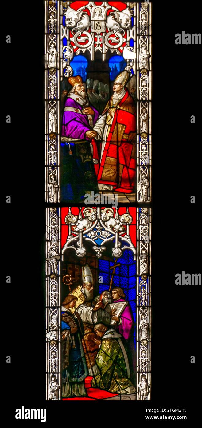 Renaissance italian stained glass hi-res stock photography and images ...