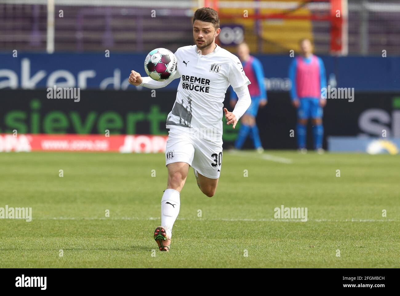 Maurice multhaup vfl osnabruck hi-res stock photography and images - Alamy