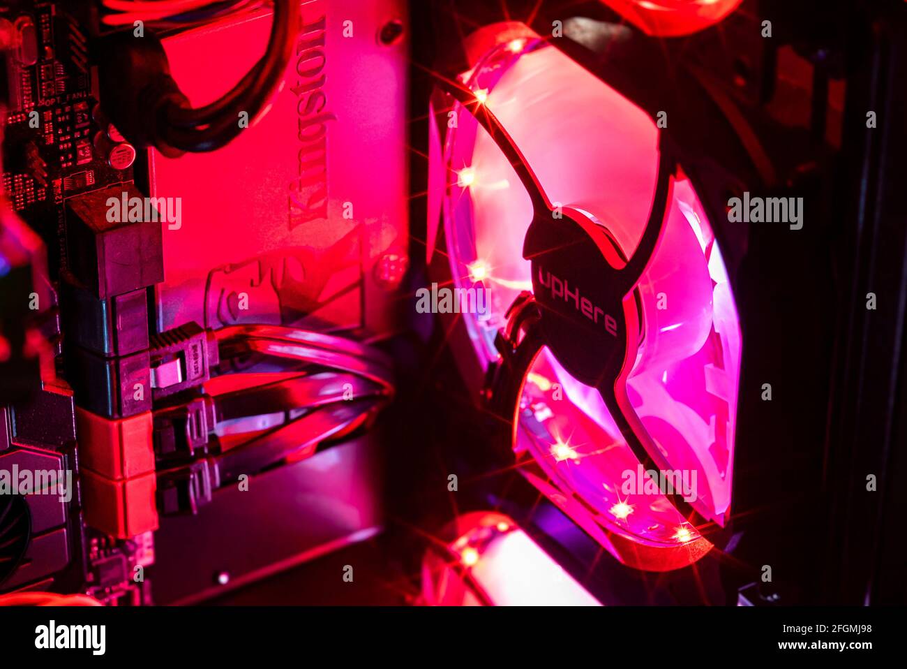 LOS ANGELES, USA 25 APRIL 2021: Gaming pc interior detail illuminated ...