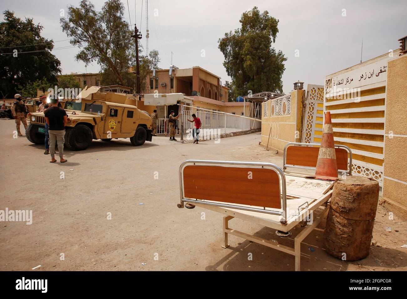 Oxygen tank explosion hi-res stock photography and images - Alamy