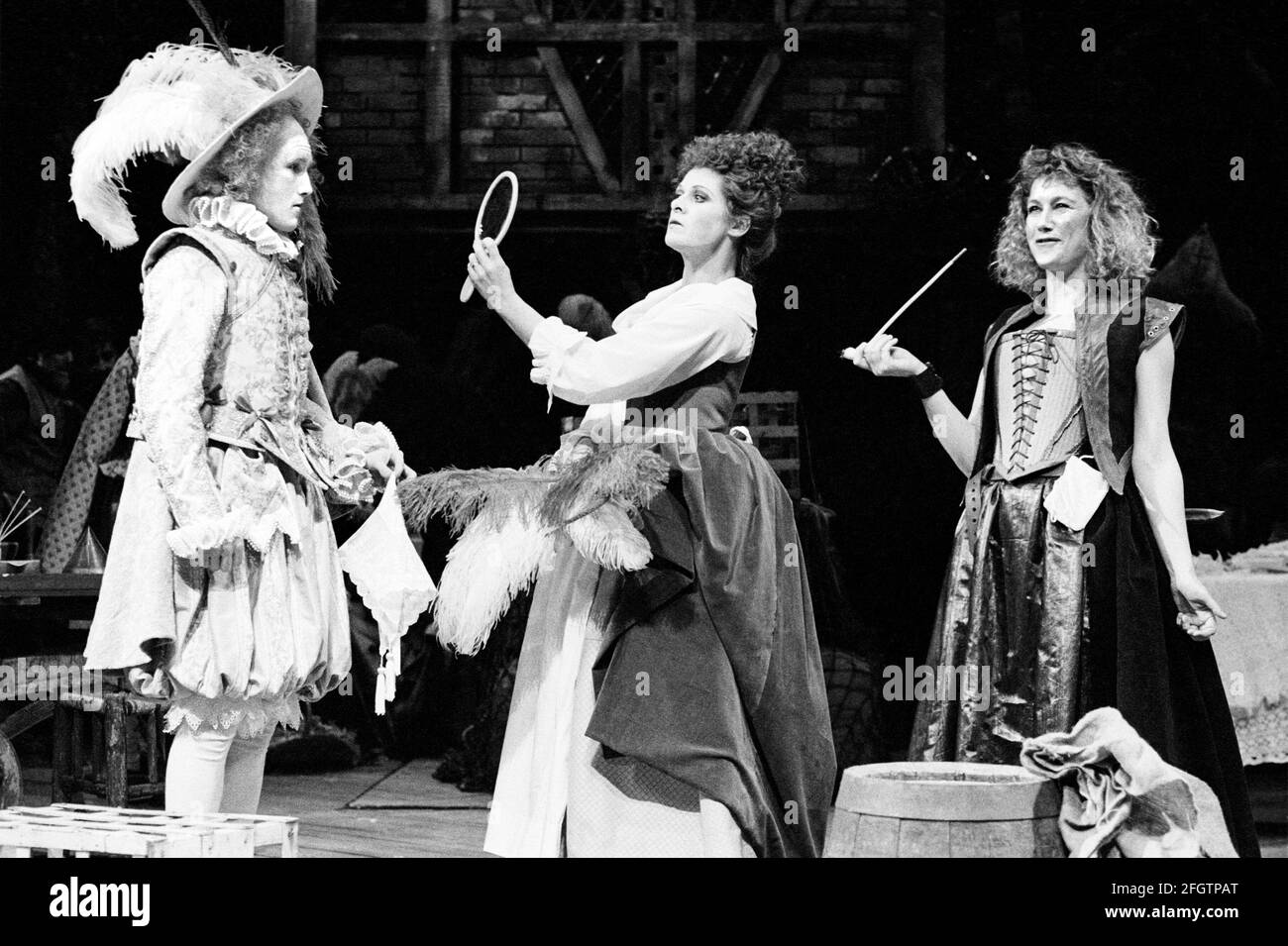 left: Mark Rylance (Jack Dapper) right: Helen Mirren (Moll Cutpurse) in ...