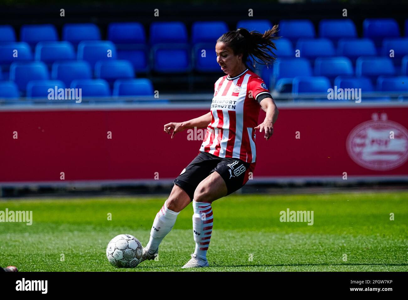 Vrouwenvoetbal hi-res stock photography and images - Alamy