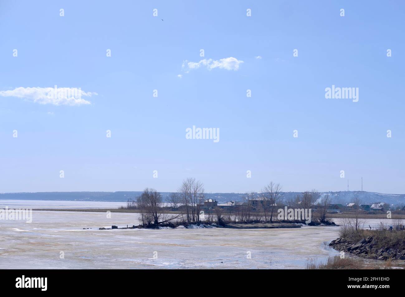 Panoramic frozen volga river hi-res stock photography and images - Alamy