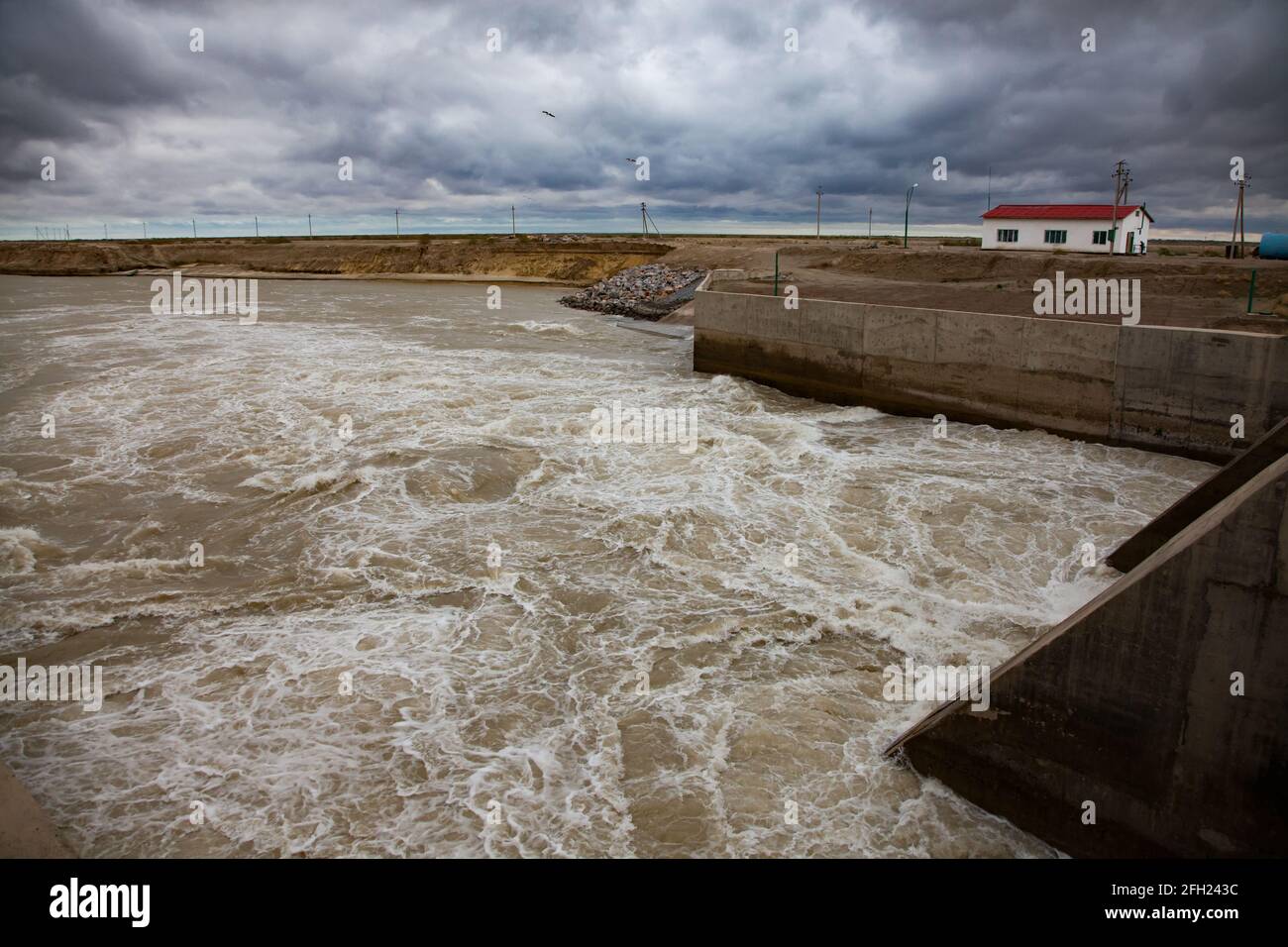 Storm water channel construction hi-res stock photography and images ...
