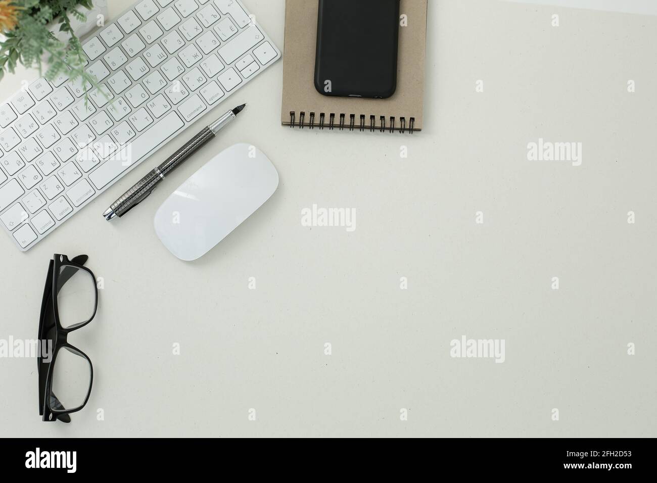 Eye computer mouse hi-res stock photography and images - Alamy