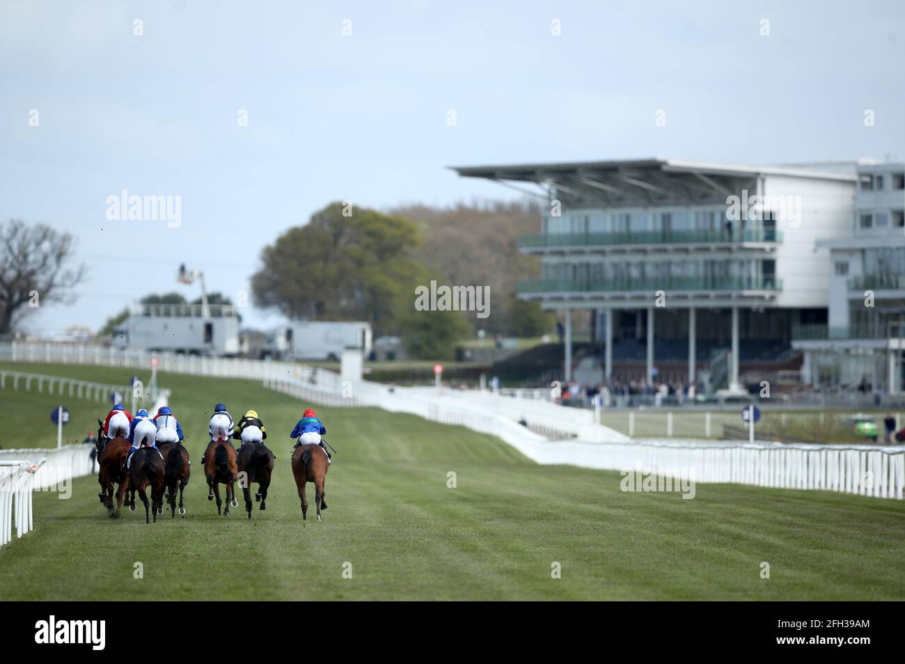 Wetherby racecourse hi-res stock photography and images - Alamy