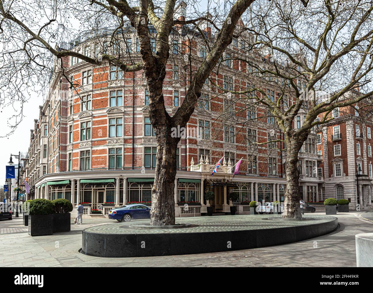 Connaught place london hi-res stock photography and images - Alamy