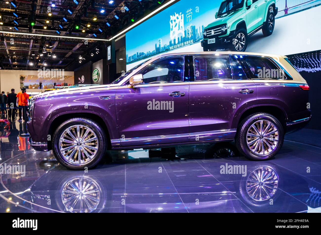 The Tank 800 concept on display at the 2021 Shanghai Auto Show, China ...