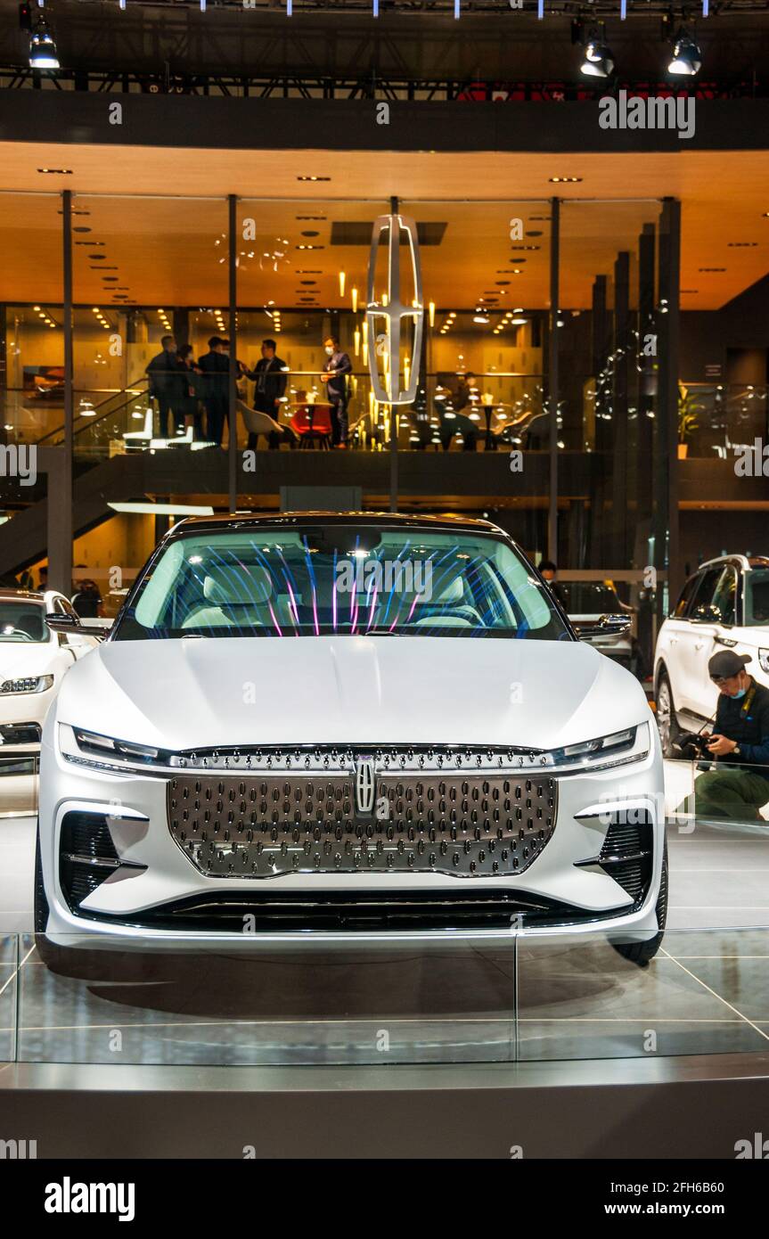 The Lincoln Zephyr Reflection Concept On Display At The 2021 Shanghai