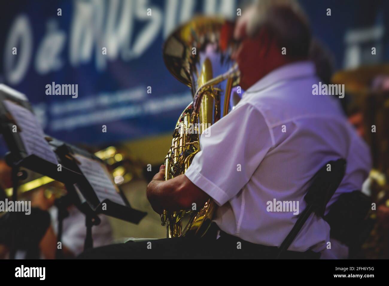Male play on tuba close hi-res stock photography and images - Alamy