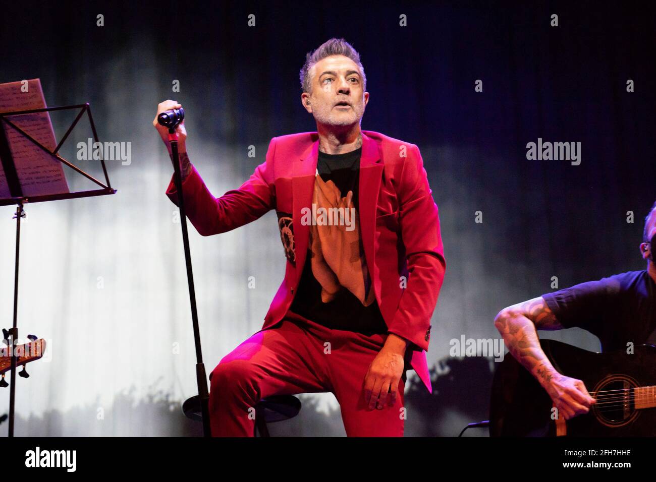 Metal molly hi-res stock photography and images - Alamy