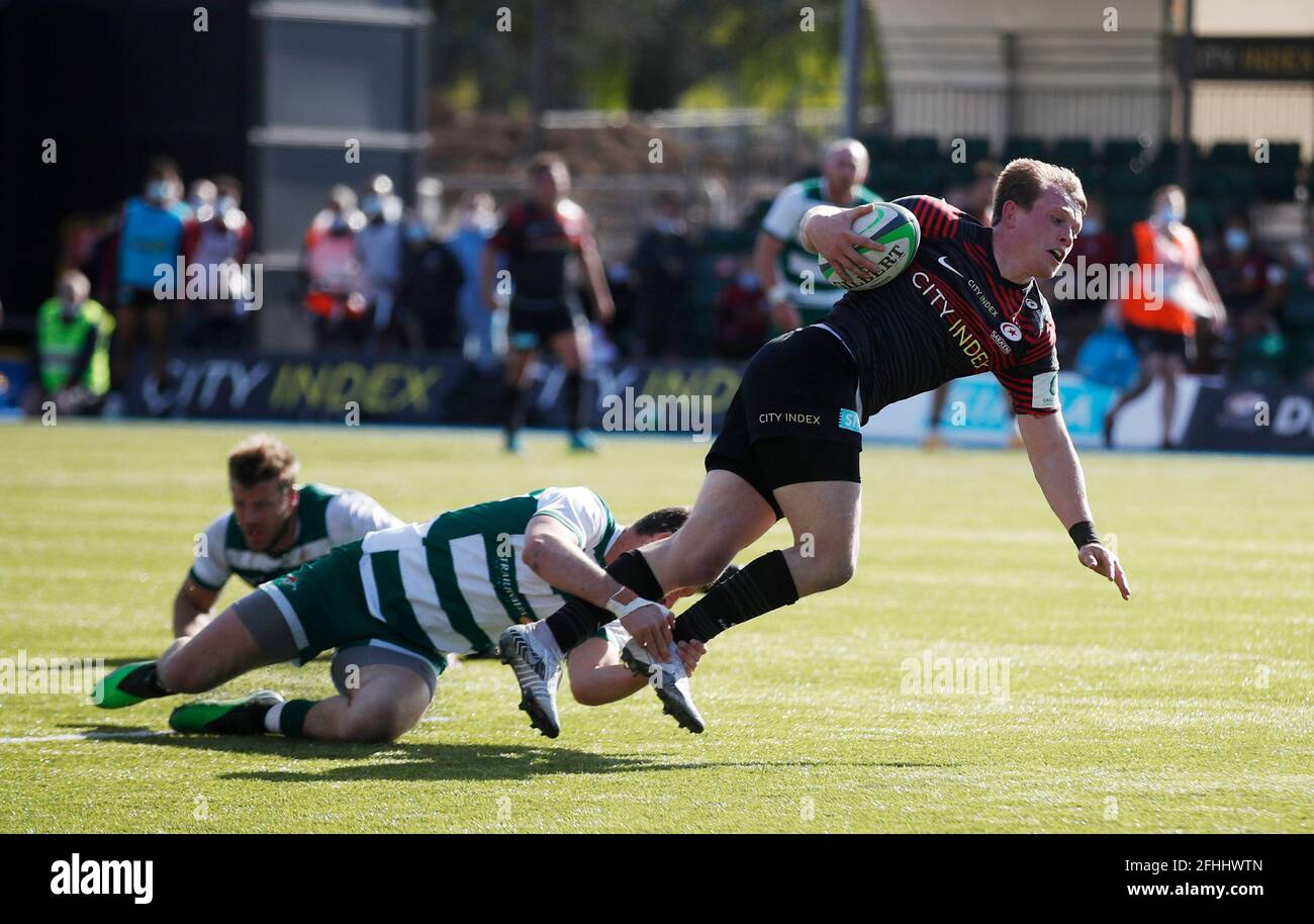 Ealing trailfinders hi-res stock photography and images - Alamy