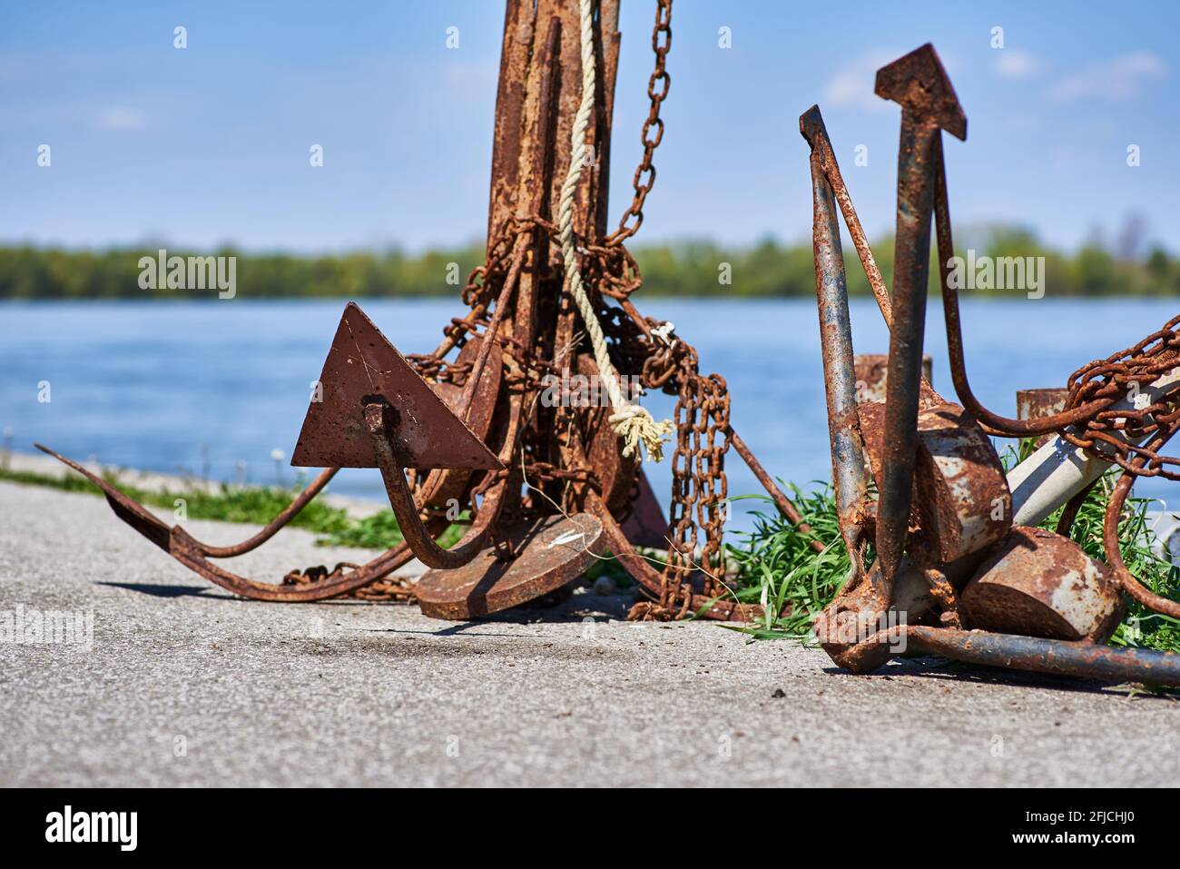 Anchor connector hi-res stock photography and images - Alamy