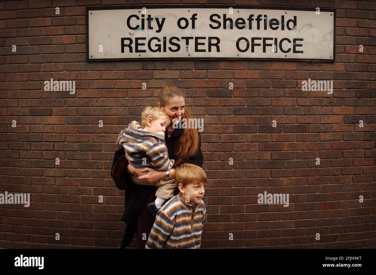 Diane blood with her two sons joel hi-res stock photography and images ...