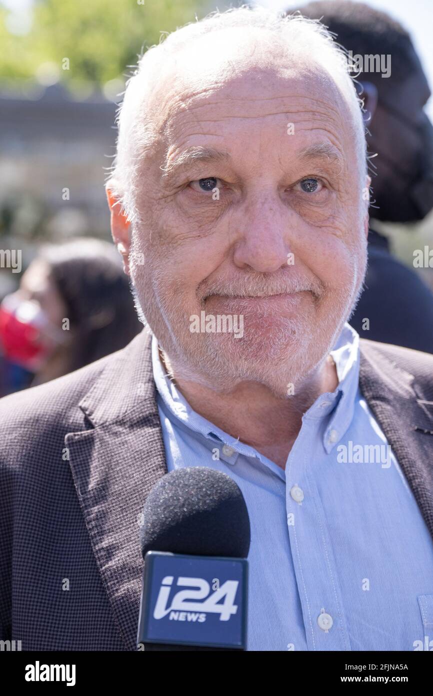 Francois Berlean at the demonstration to ask justice for late Sarah ...