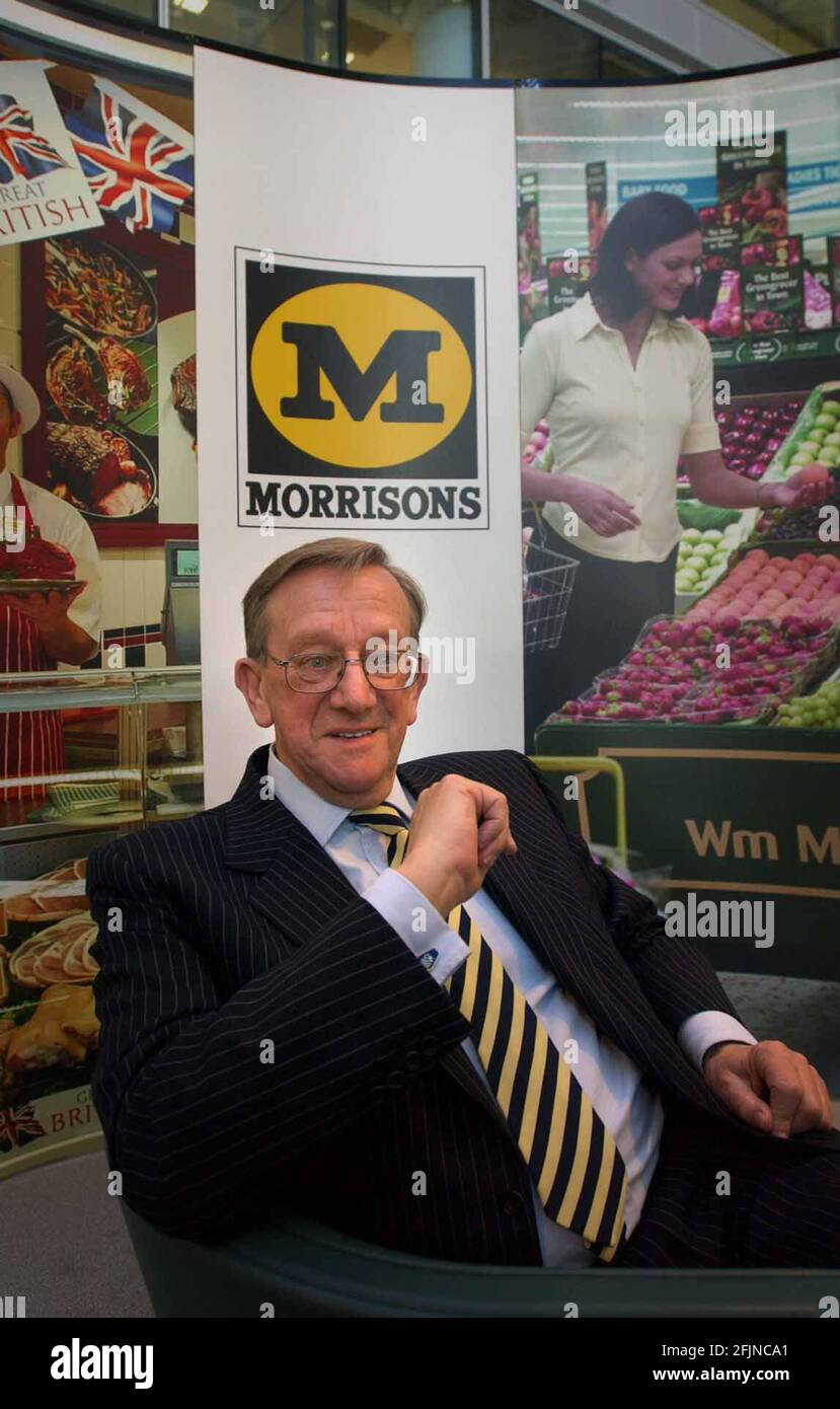 KENNETH MORRISON AND OF MORRISONS SUPERMARKETS.15/12/03 PILSTON Stock ...