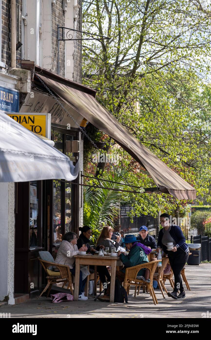 Lauriston Road, Hackney, E9, London, United Kingdom Stock Photo - Alamy