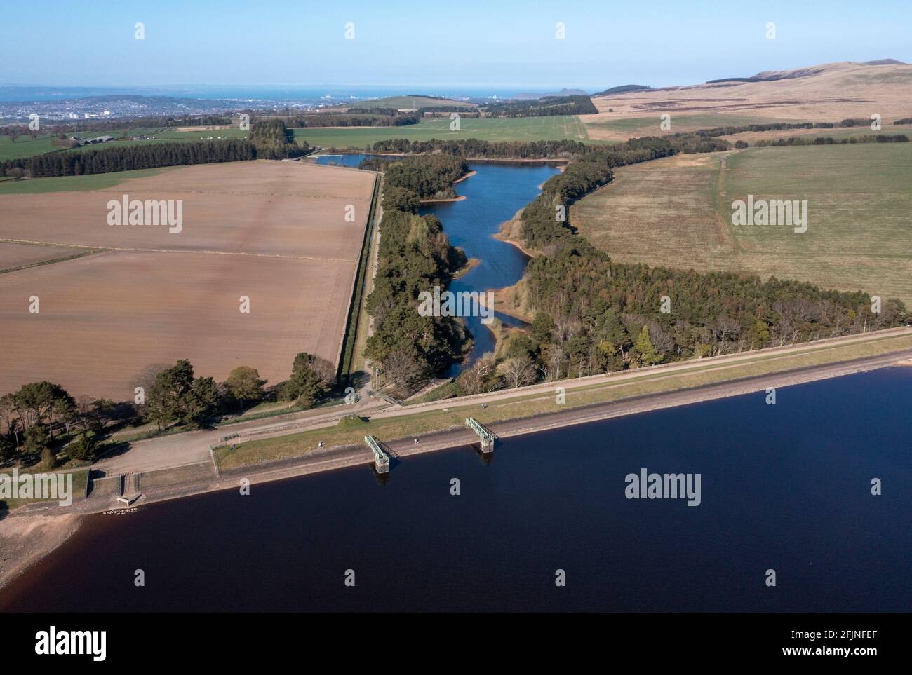 Midlothian pentland hills regional reservoir scotland threipmuir ...