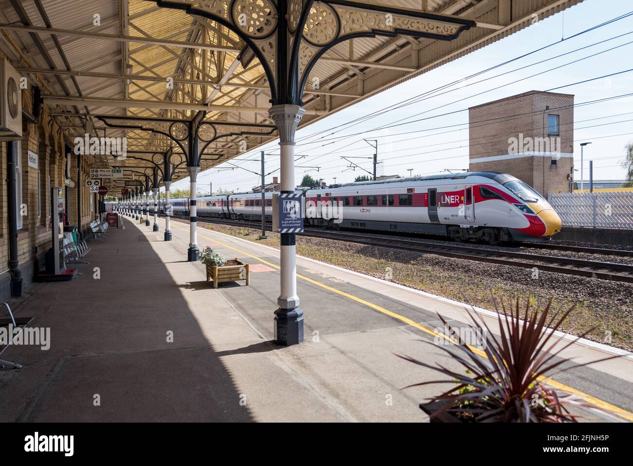 Retford station a Grade II listed building in Nottinghamshire, England ...