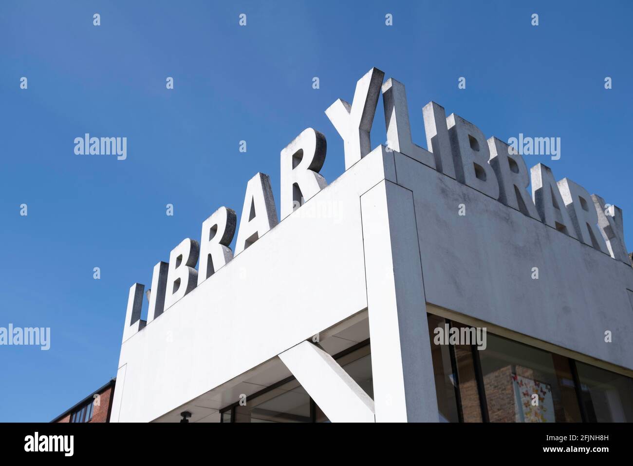 Thornton heath library hi-res stock photography and images - Alamy