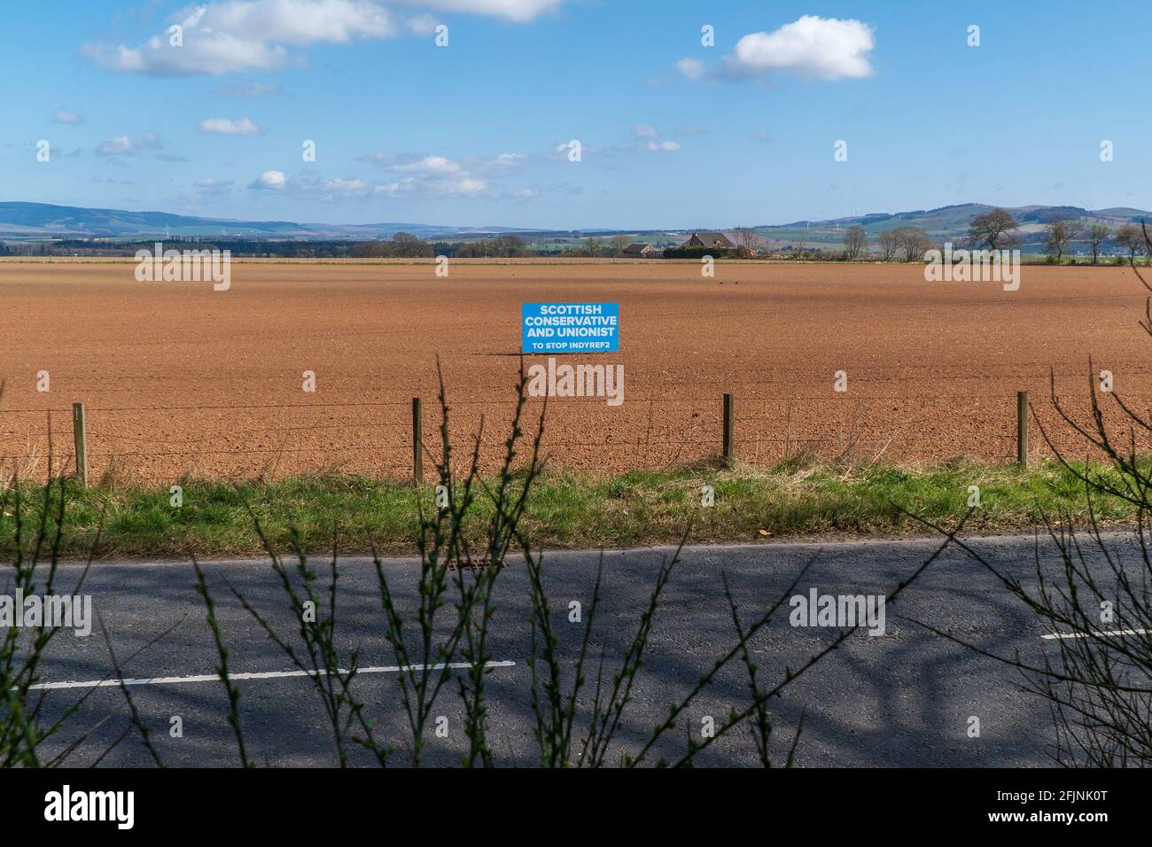 Hillside to stracathro road hi-res stock photography and images - Alamy