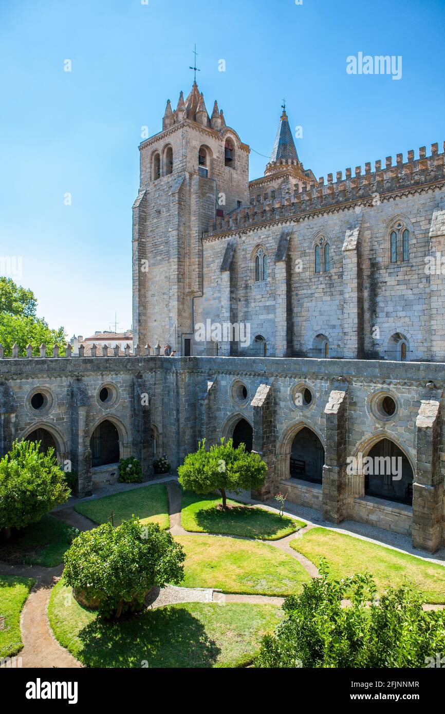 The cloister and tower of the Cathedral of Évora (Sé de Évora), the ...
