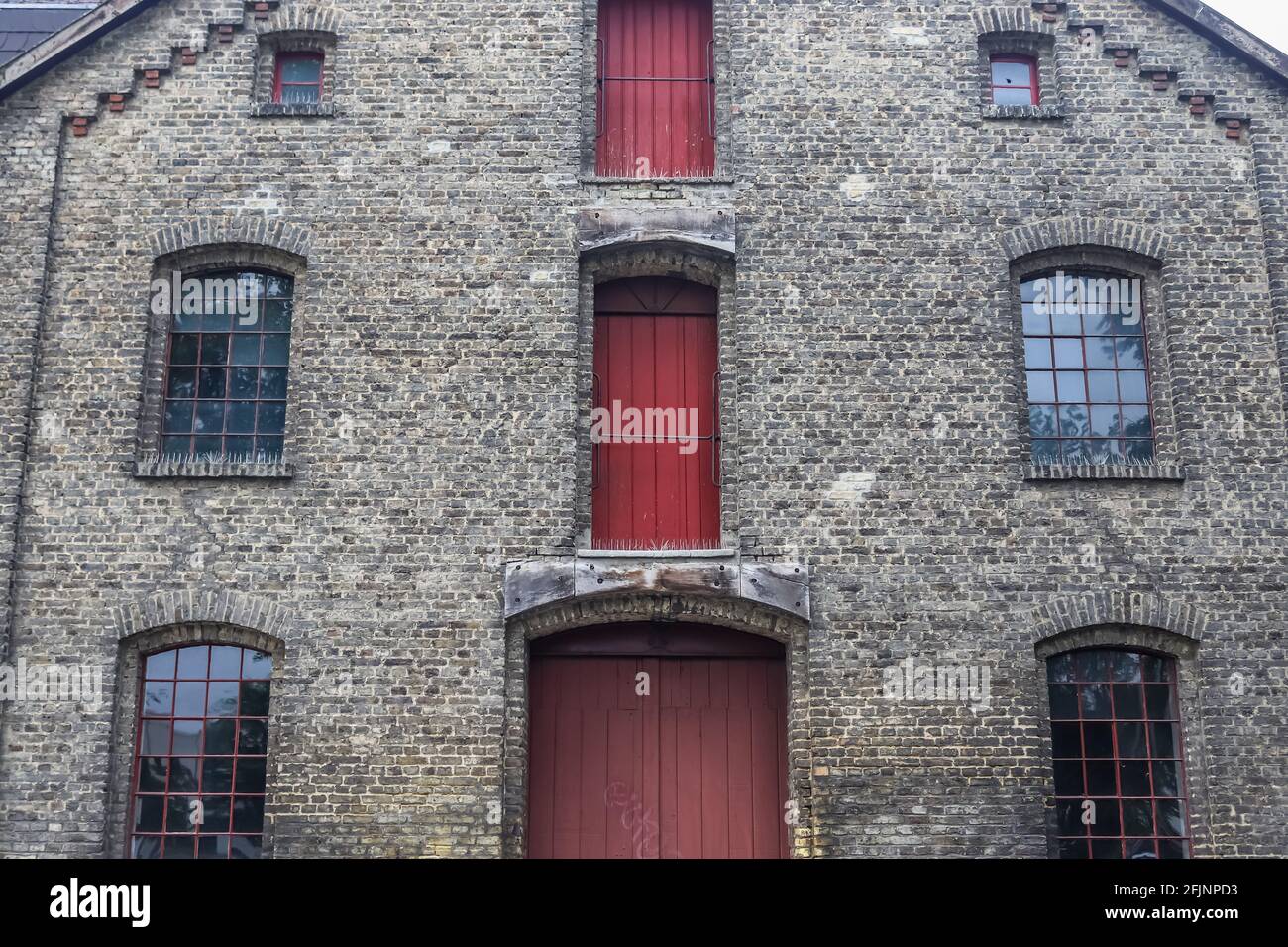 Old weathered and aged brick wall building Stock Photo - Alamy