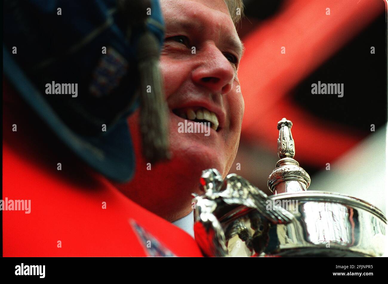 Geoff Hurst High Resolution Stock Photography and Images - Alamy