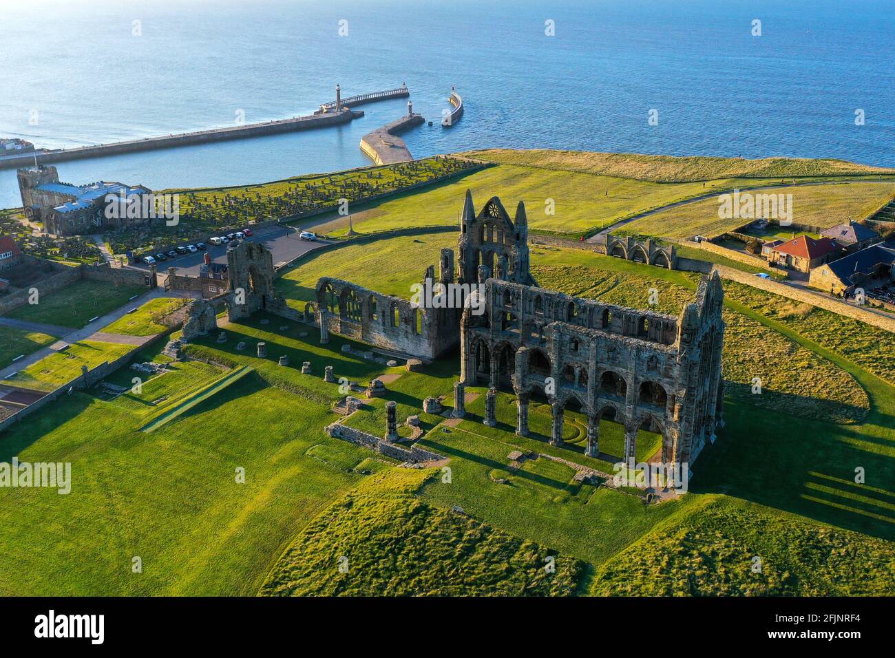 Whitby Abbey Ruins Stock Photo - Alamy