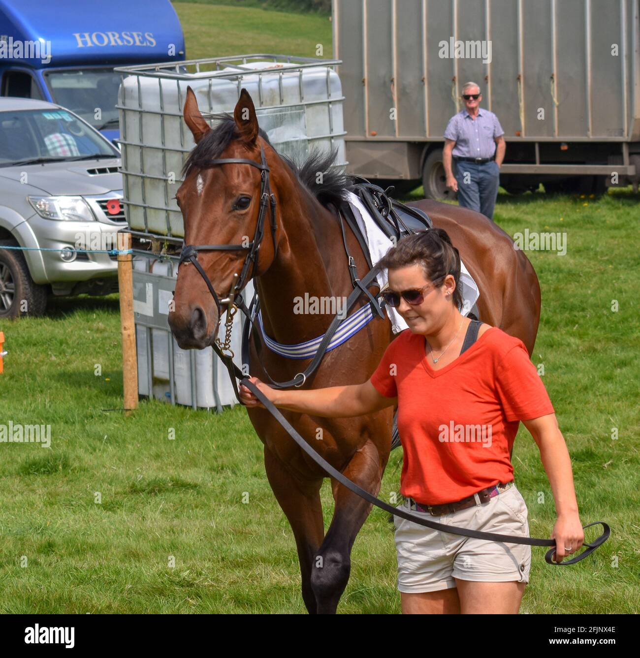 Eyton Races on a beautiful Easter Monday, Horse Racing at its best ...
