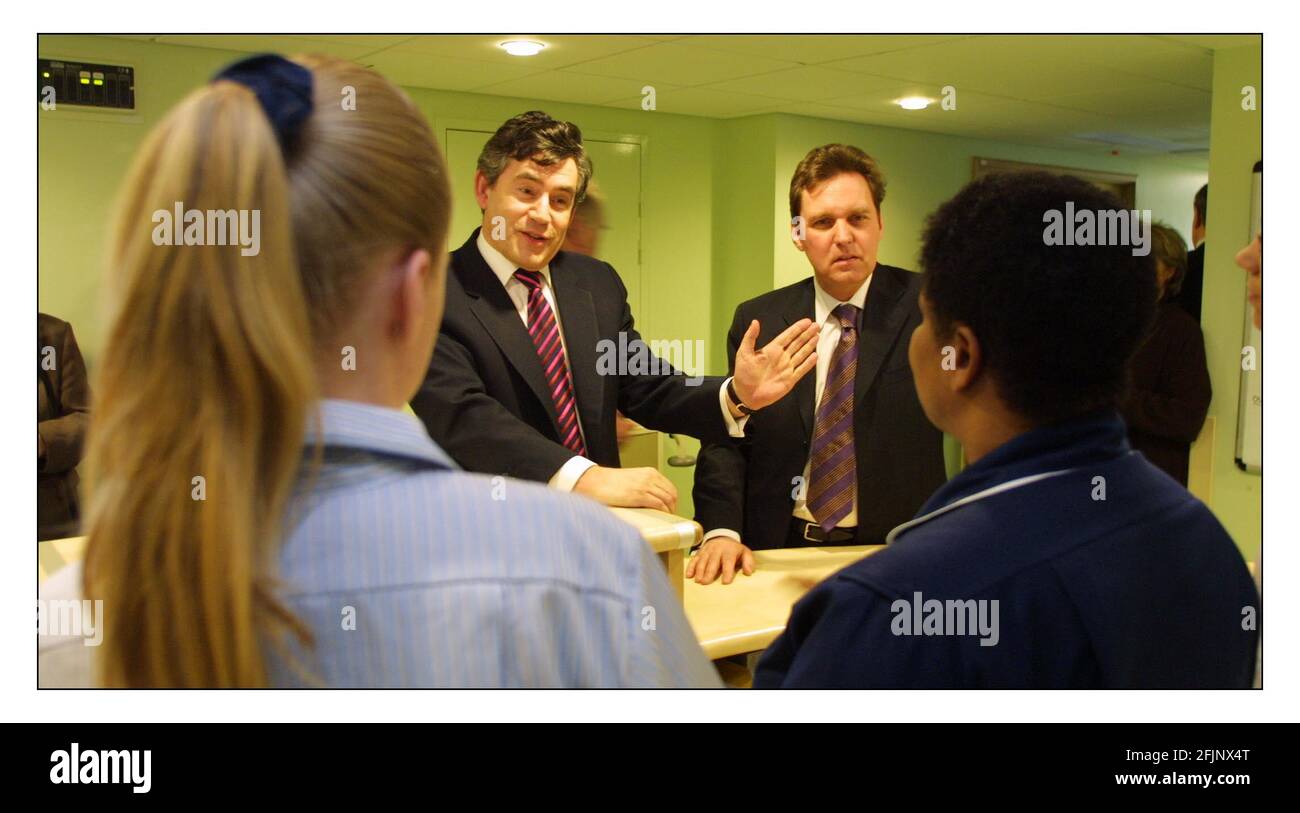 Gordon Brown and Alan Milburn visit staff and patients at St. Thomas ...