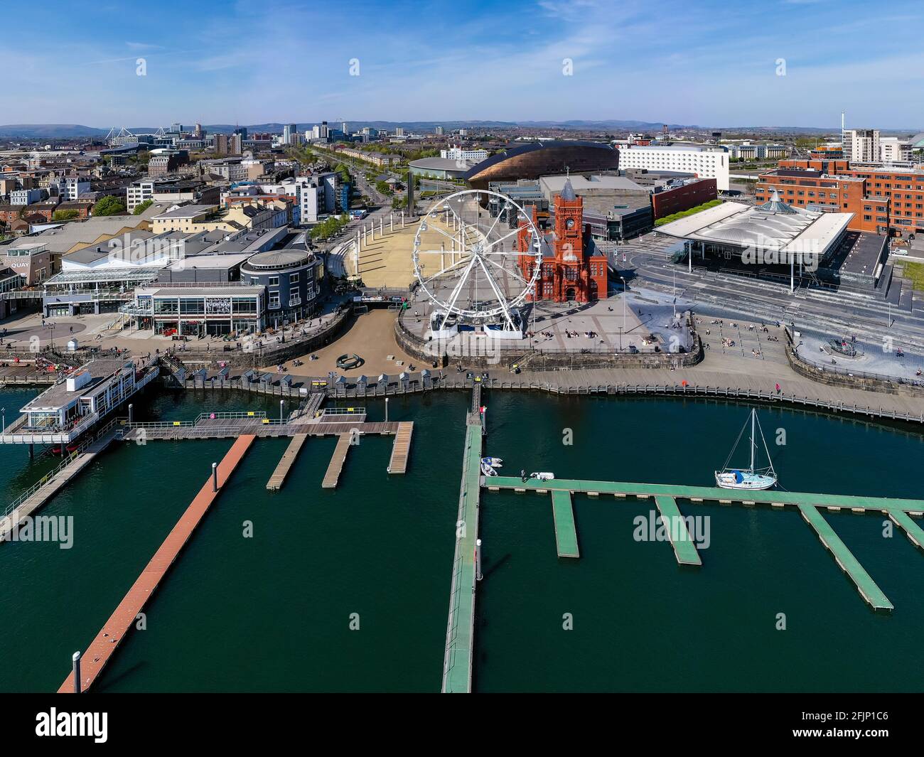 Cardiff docks aerial hi-res stock photography and images - Alamy