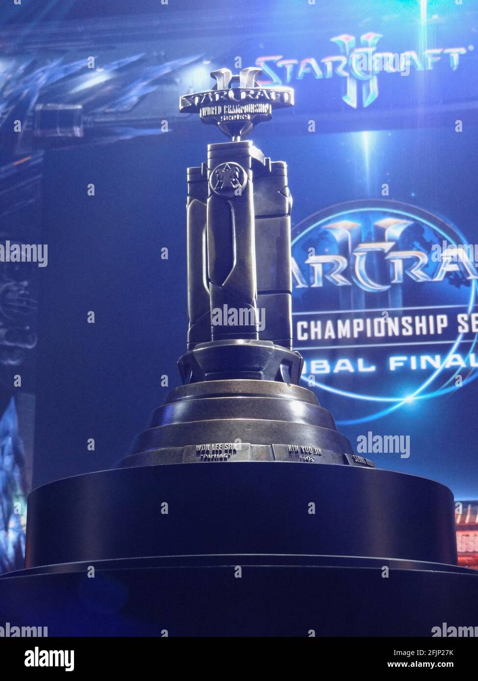 BlizzCon 2015 - StarCraft II WCS World Finals - Trophy Stock Photo - Alamy