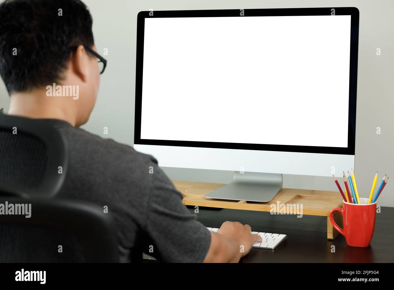 Laptop or notebook with blank screen man work from home On Laptop ...