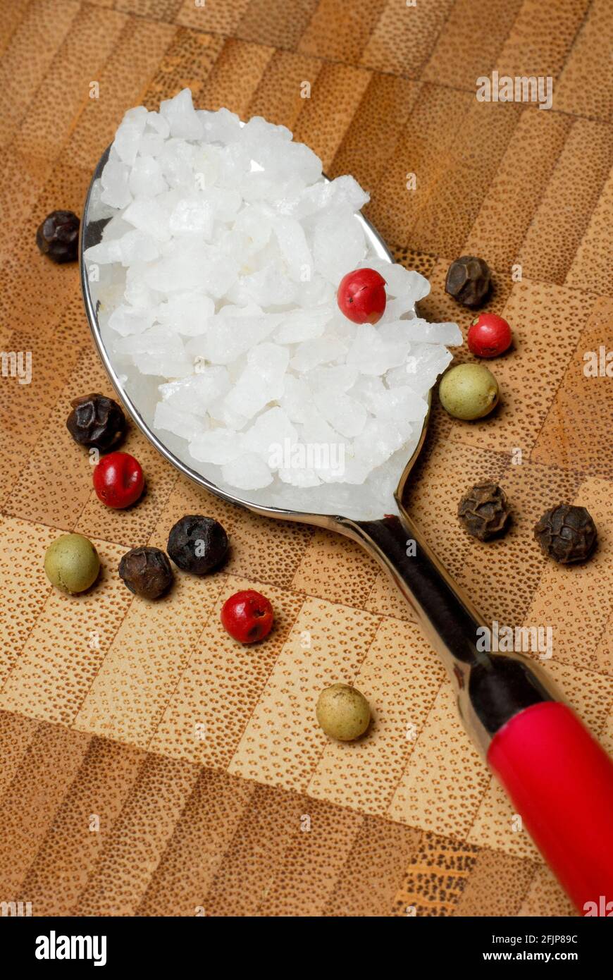 Table salt sodium chloride hi-res stock photography and images - Alamy