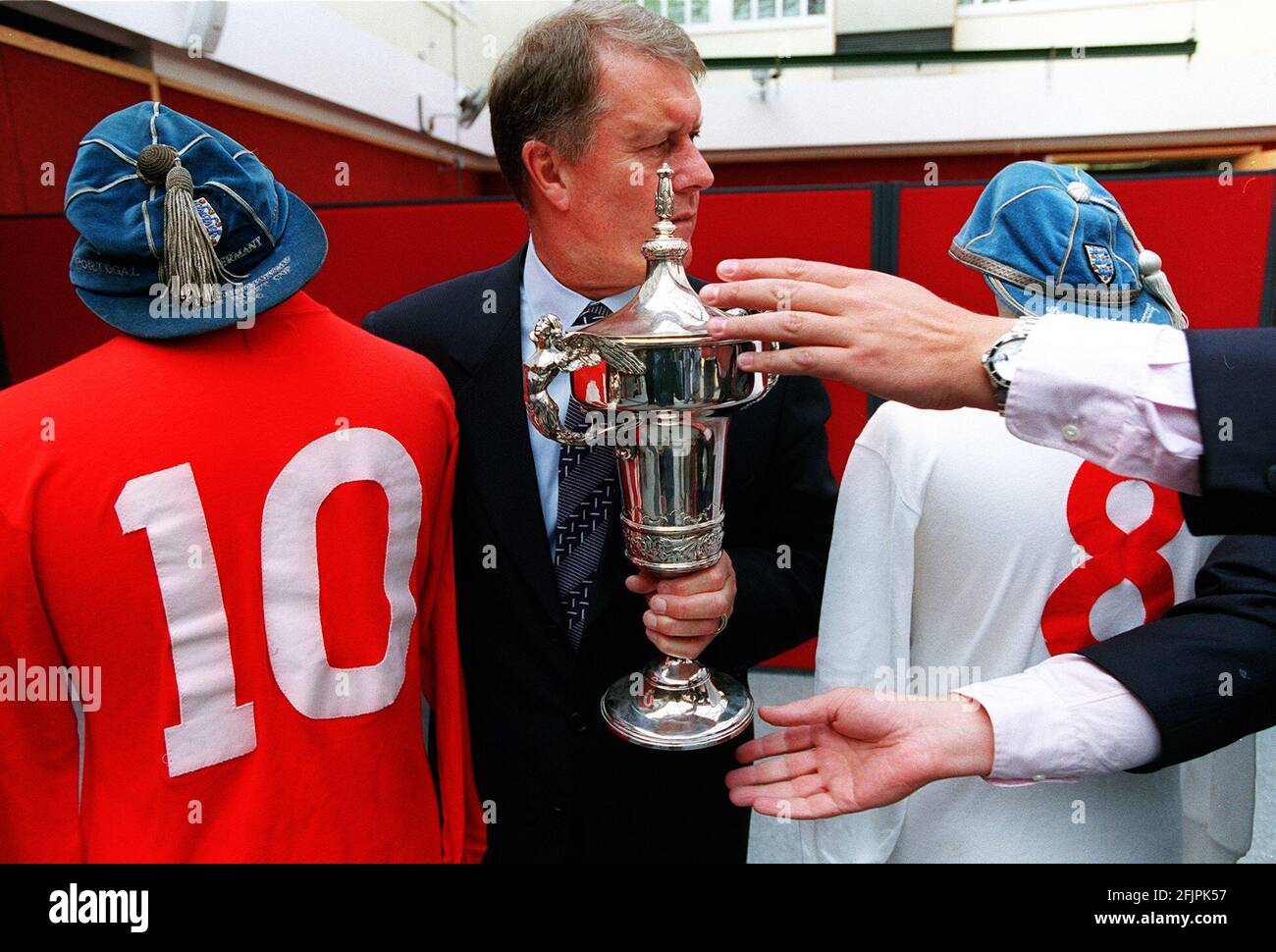 1966 world cup final geoff hurst hi-res stock photography and images ...