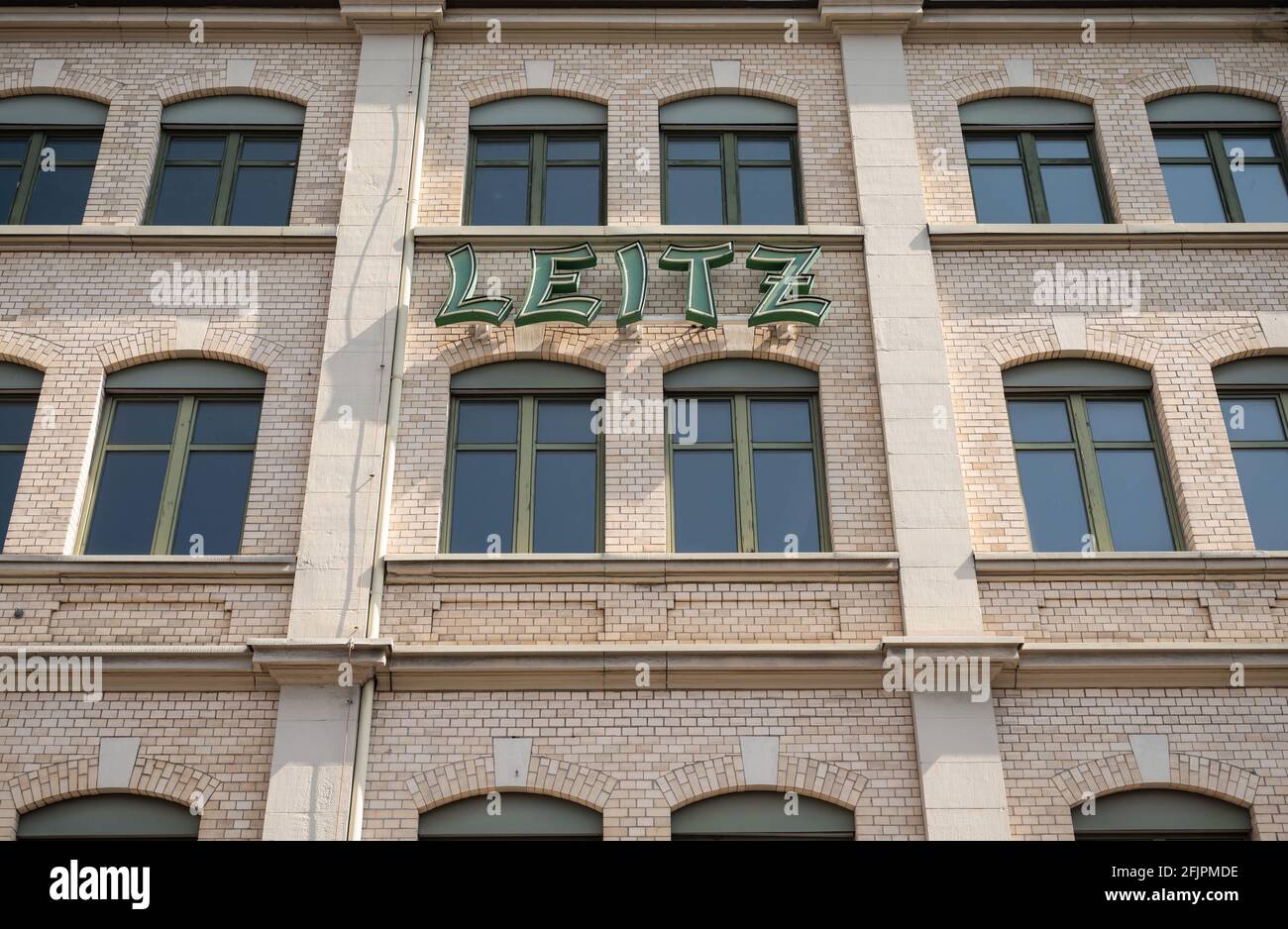 Leitz logo hi-res stock photography and images - Alamy